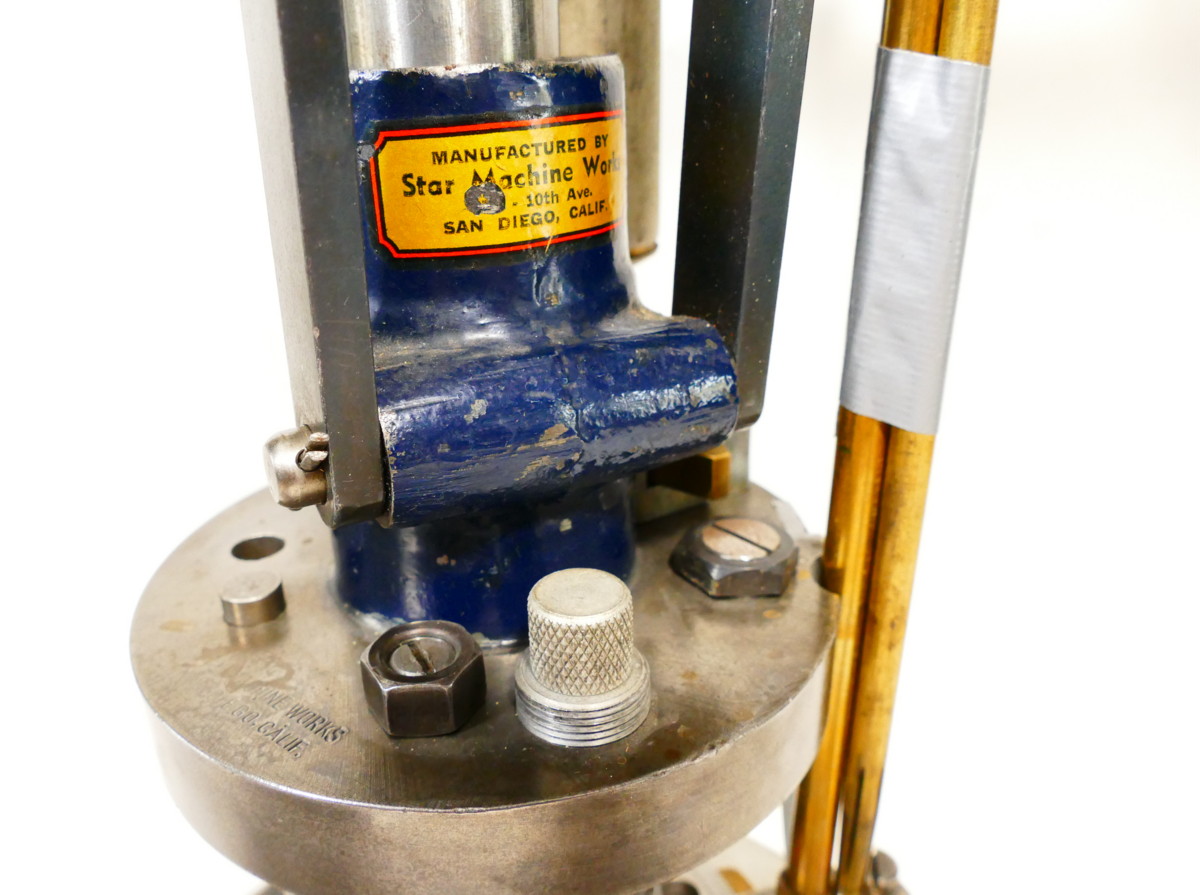 Help ID a Reloading setup part > General Discussion > AR15.COM